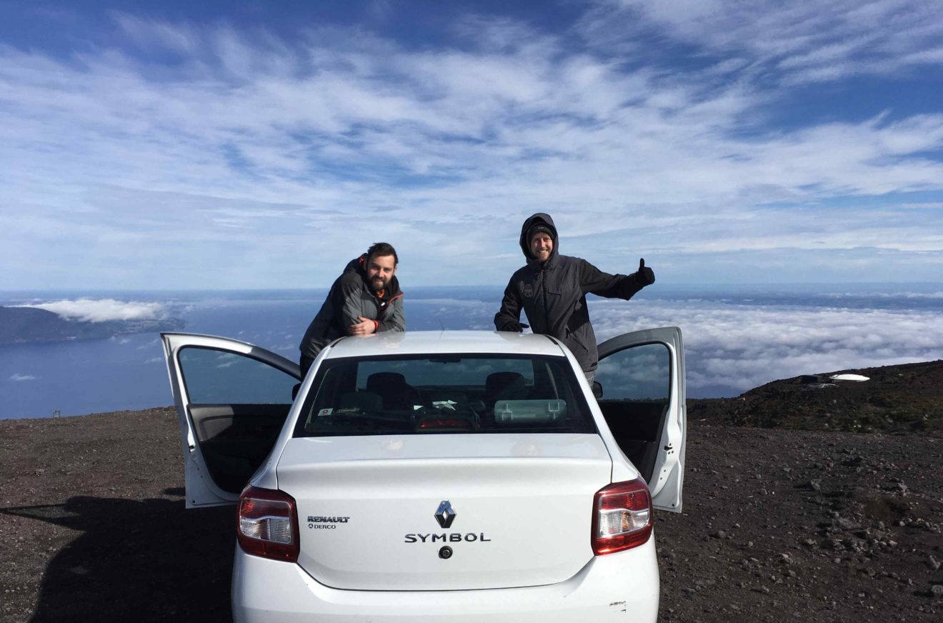 37 Fun Things To Do On A Road Trip With Friends (Quick-Fire)